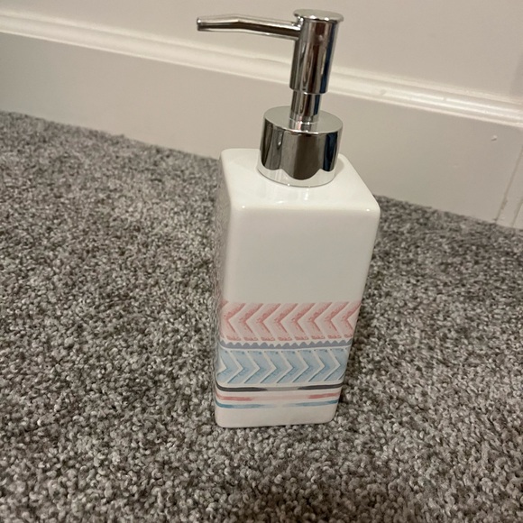 Mainstrays | Bath | Chevron Patterned Soap Dispenser White Pink And ...